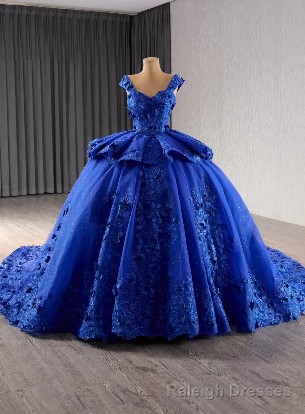 Royal Blue Tulle Appliques Prom Dress – Raleigh Dresses